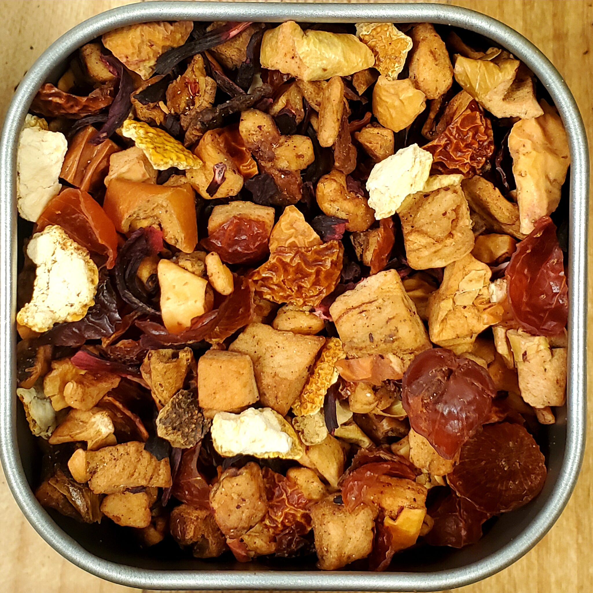 Pickwick Peach Herbal Tea | Pickwick & Cherry